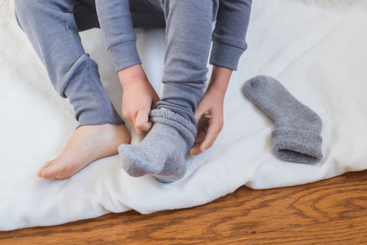 Best Socks for Barefoot Shoes: Toe Socks and Wide Toe Box Socks