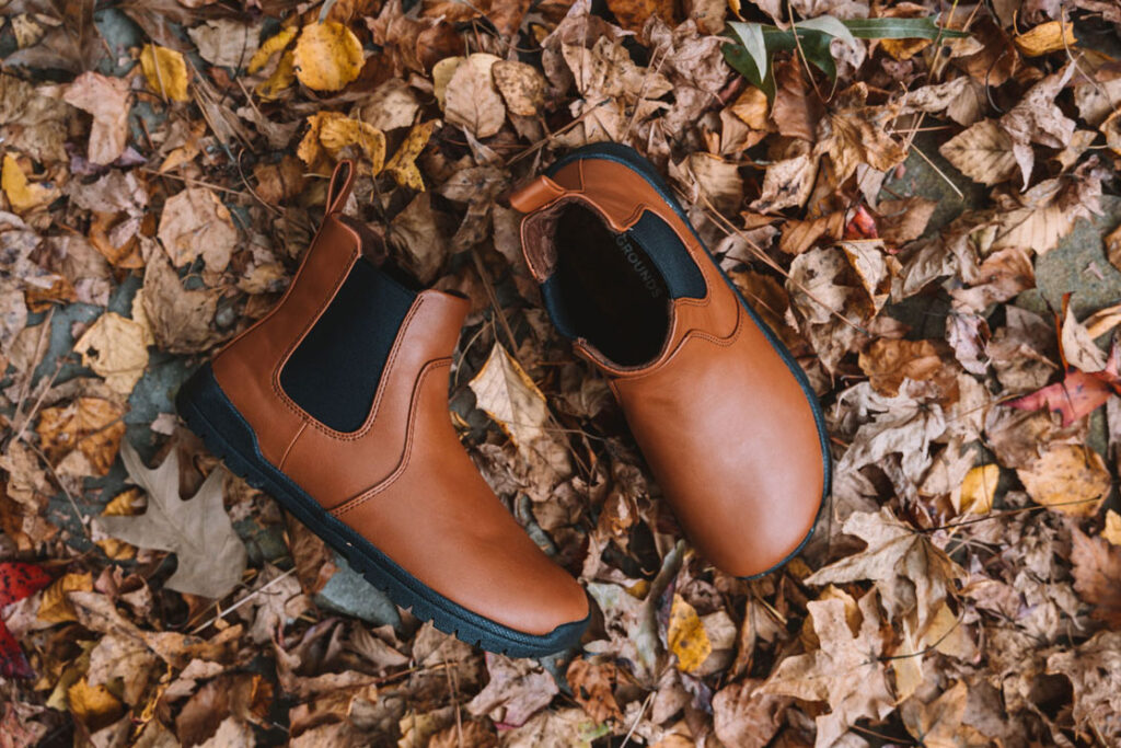 11 Best Barefoot Chelsea Boots: Foot-shaped and Flat