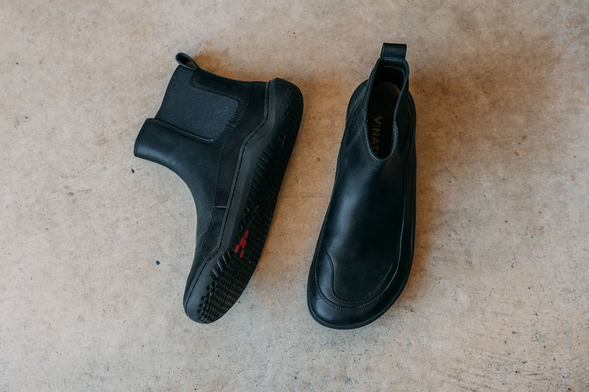 11 Best Barefoot Chelsea Boots: Foot-shaped and Flat