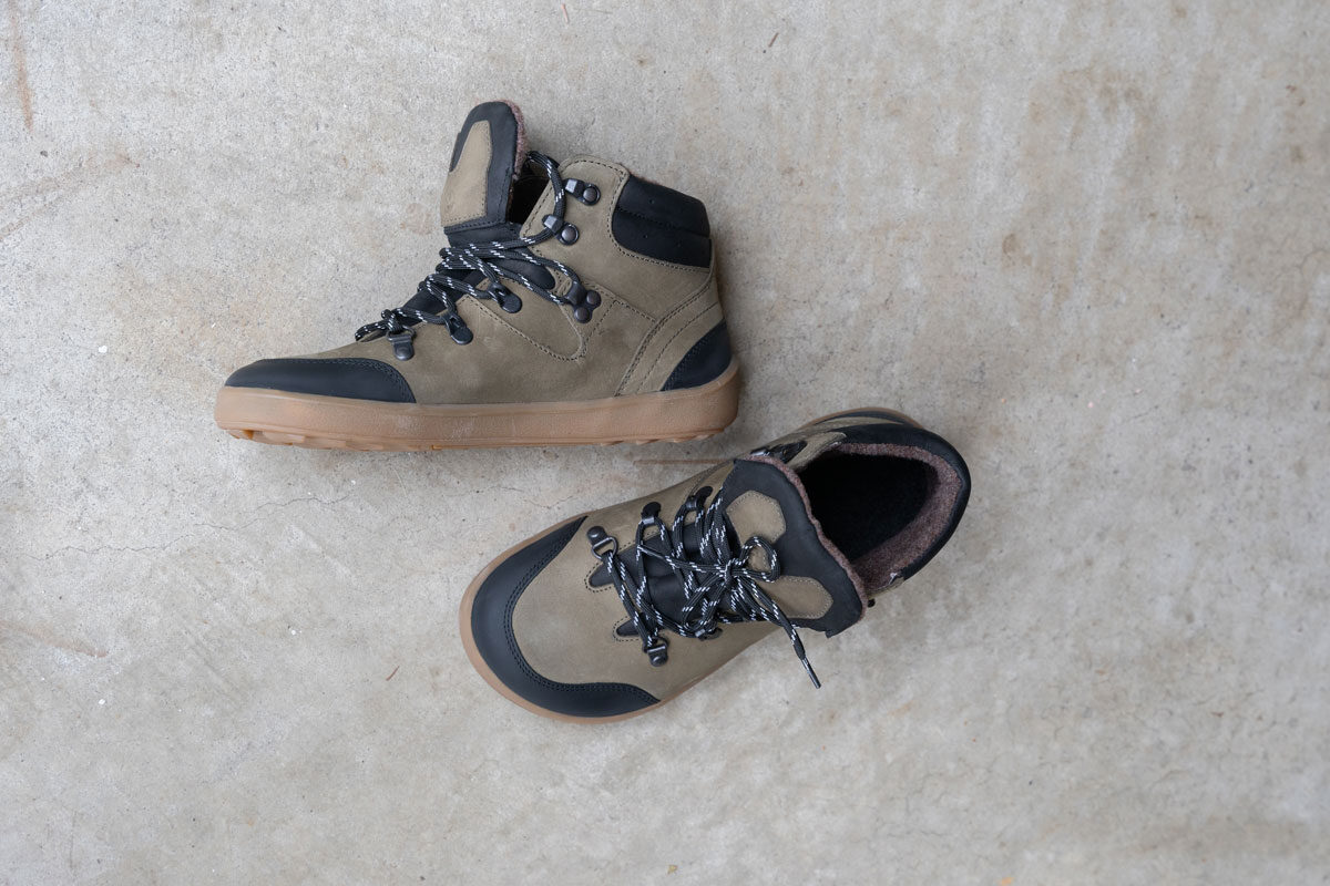 15 Best Barefoot Winter Boots for Everyday