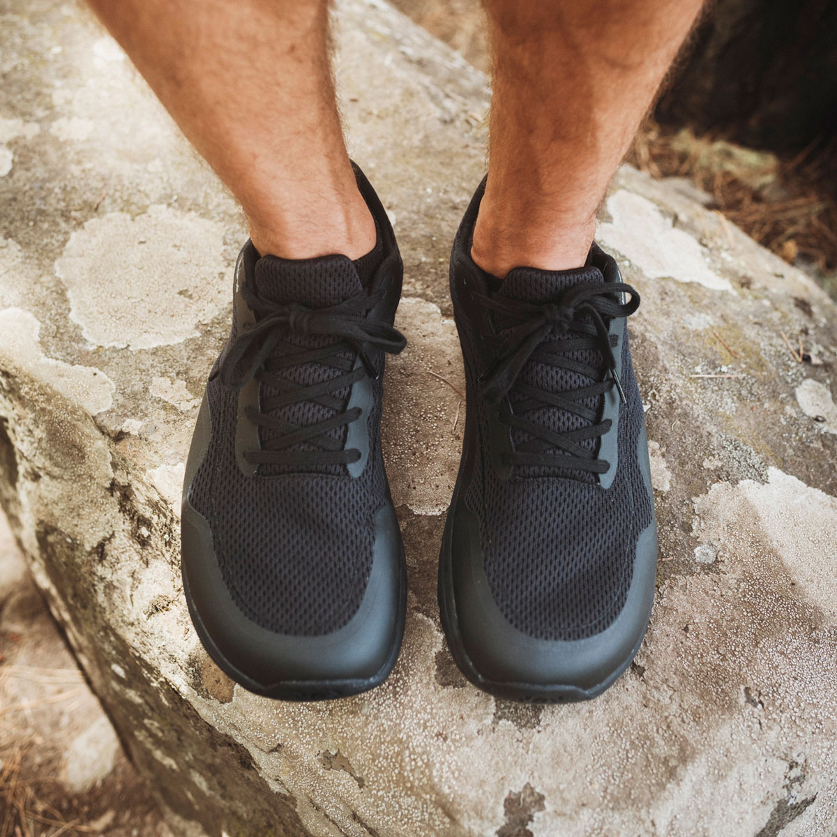Bahé Grounding Shoes: Minimalist Running Shoes with a Wide Toe Box