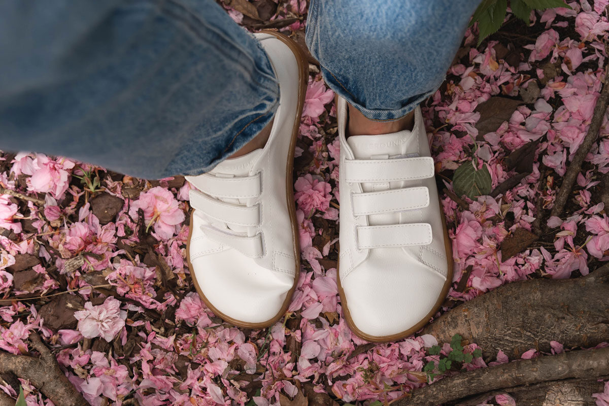 Feelgrounds Barefoot Shoes Review: Casual, Versatile, On-Trend Shoes