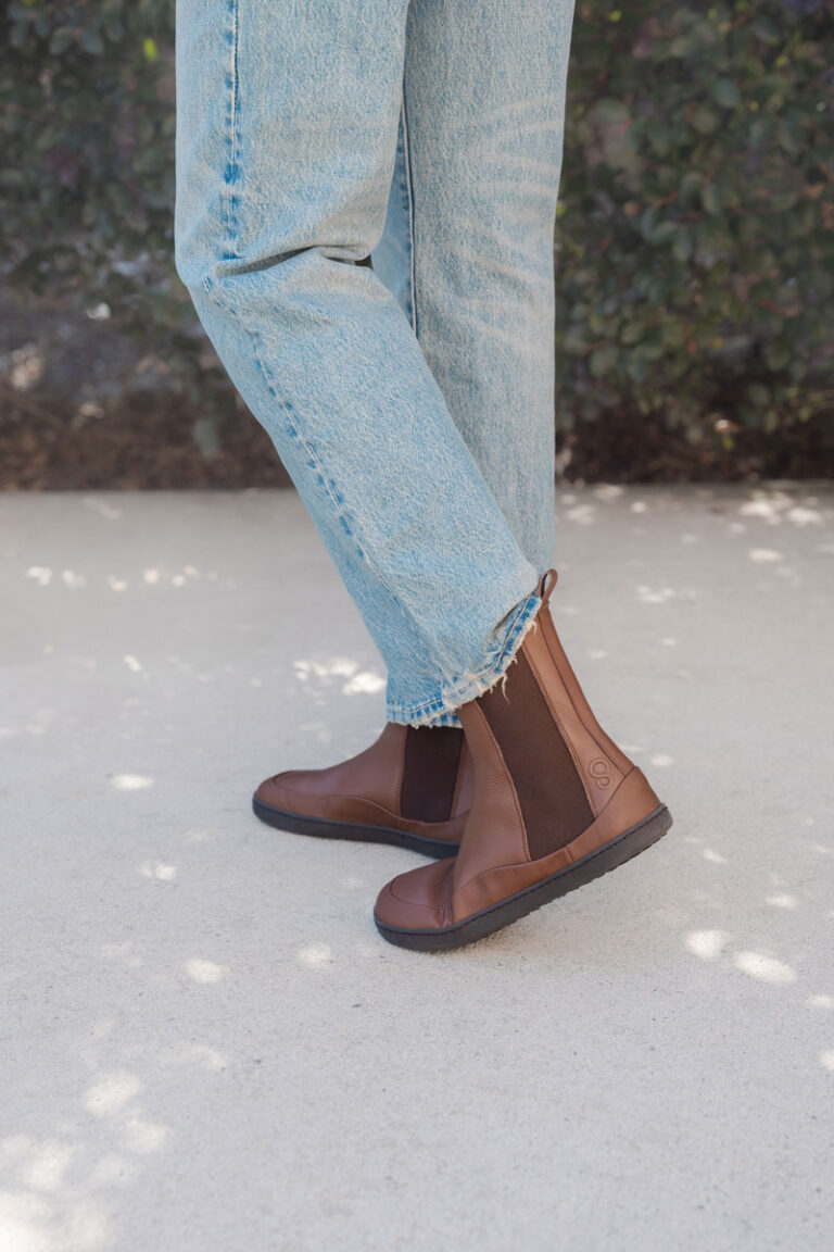 11 Best Barefoot Chelsea Boots: Foot-shaped and Flat