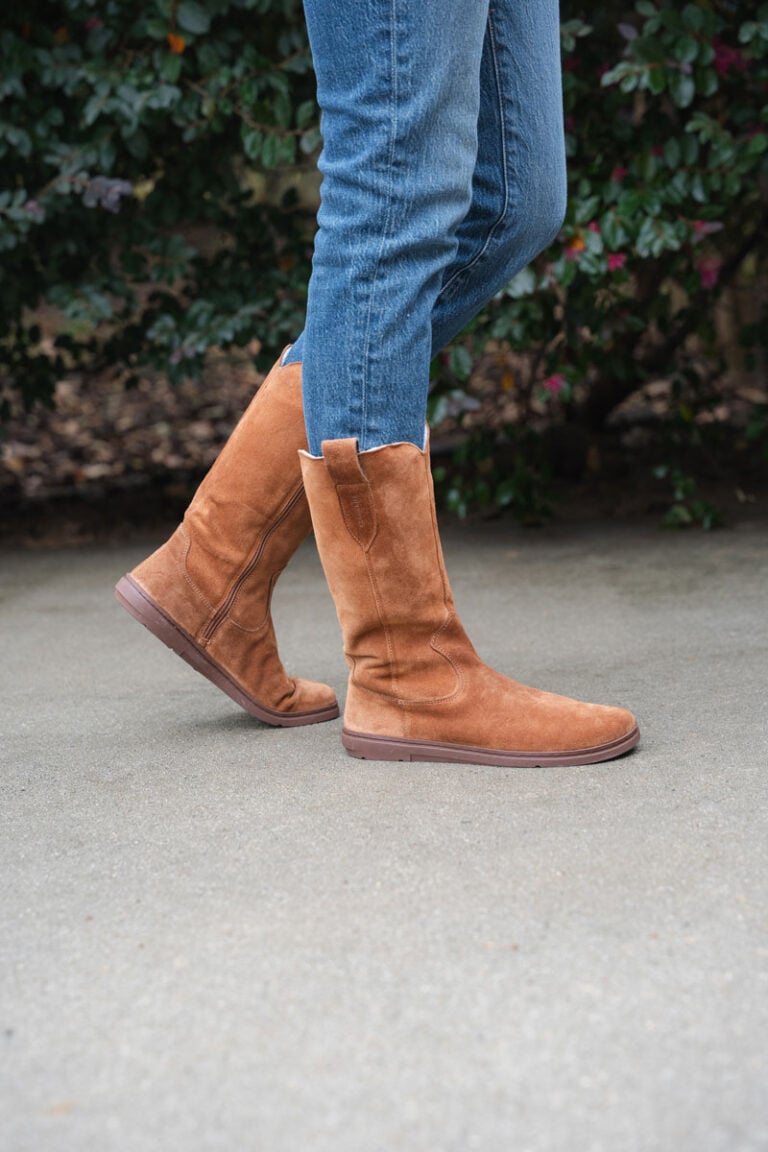 Barefoot Cowboy Boots Guide: Western-Inspired Styles with a Wide Toe Box